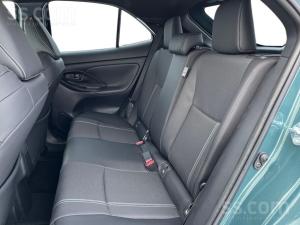 Green Toyota Yaris 2026 in Riga, with an engine capacity of 1.50 L and mileage of 4 thousand km for 29990 €, photo 21 on AUTOMOTO.COM.LV