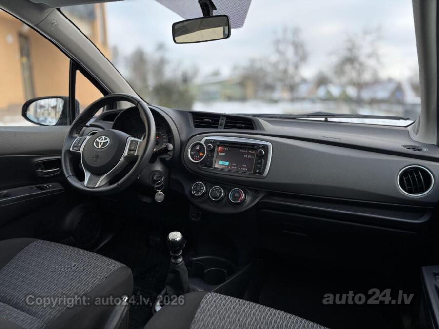 Zaļš Toyota Yaris 2014 Tartu, ar dzinēja tilpumu 1.30 L un nobraukumu 122 tūkst. km par 5999 €, foto 5 vietnē AUTOMOTO.COM.LV
