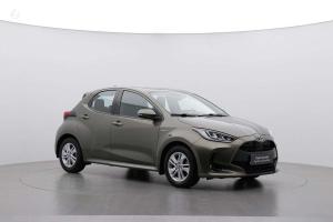 Green Toyota Yaris 2020 in Vilnius, with an engine capacity of 1.49 L and mileage of 67 thousand km for 16900 €, photo 19 on AUTOMOTO.COM.LV