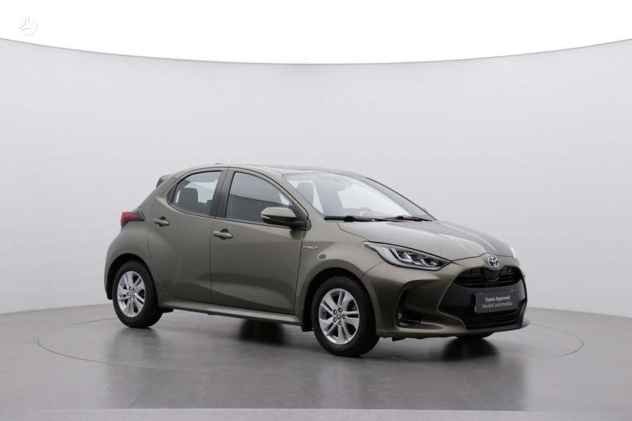 Green Toyota Yaris 2020 in Vilnius, with an engine capacity of 1.49 L and mileage of 67 thousand km for 16900 €, photo 19 on AUTOMOTO.COM.LV