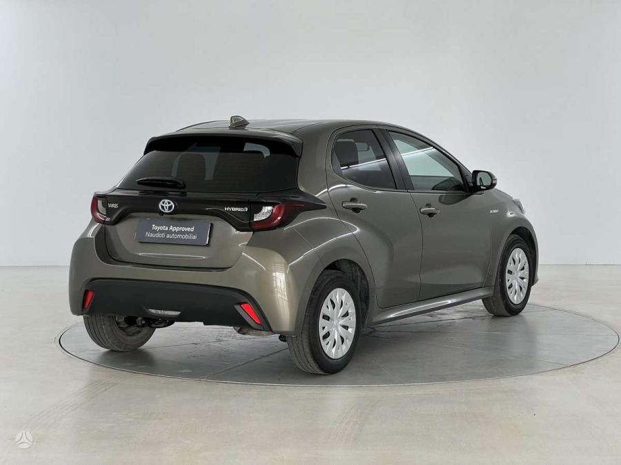Green Toyota Yaris 2020 in Vilnius, with an engine capacity of 1.49 L and mileage of 84 thousand km for 15900 €, photo 21 on AUTOMOTO.COM.LV