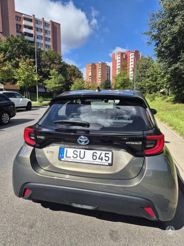 Toyota Yaris 2021 Vievis vietnÄ ZaļŔ Toyota Yaris 2021 Vievis, ar dzinÄja tilpumu 1.49 L un nobraukumu 140 tÅ«kst. km par 14900 ā¬, foto 5 vietnÄ AUTOMOTO.COM.LV