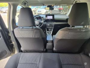Zaļš Toyota Yaris 2021 Vievis, ar dzinēja tilpumu 1.49 L un nobraukumu 140 tūkst. km par 14900 €, foto 6 vietnē AUTOMOTO.COM.LV