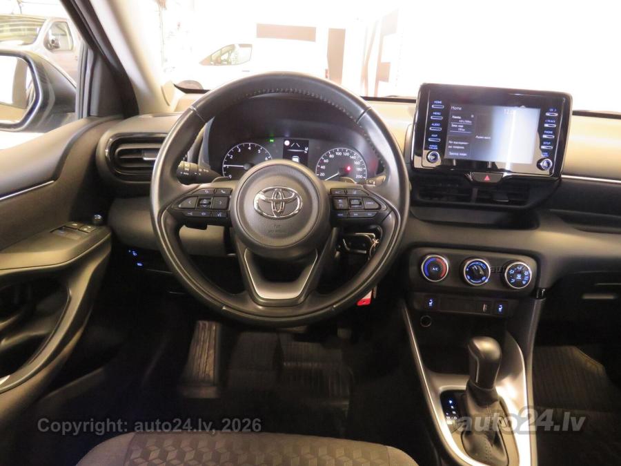 Zaļš Toyota Yaris 2022 Tallina, ar dzinēja tilpumu 1.49 L un nobraukumu 72 tūkst. km par 15500 €, foto 8 vietnē AUTOMOTO.COM.LV
