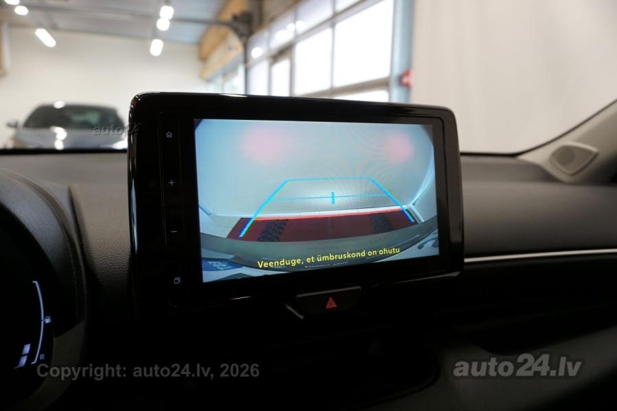 Зеленый Тойота Ярис 2024 в Тарту, объемом двигателя 1.50 л и пробегом 10 тыс. км за 21490 €, фото 15 на AUTOMOTO.COM.LV