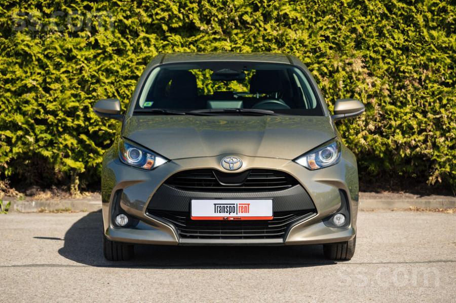 Zaļš Toyota Yaris 2024 Rīga, ar dzinēja tilpumu 1.50 L un nobraukumu 46 tūkst. km par 17350 €, foto 3 vietnē AUTOMOTO.COM.LV