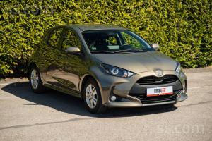 Zaļš Toyota Yaris 2024 Rīga, ar dzinēja tilpumu 1.50 L un nobraukumu 46 tūkst. km par 17350 €, foto 4 vietnē AUTOMOTO.COM.LV