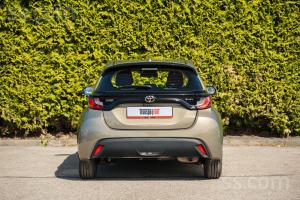 Zaļš Toyota Yaris 2024 Rīga, ar dzinēja tilpumu 1.50 L un nobraukumu 46 tūkst. km par 17350 €, foto 7 vietnē AUTOMOTO.COM.LV