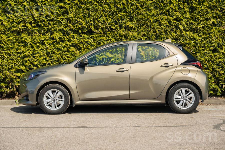 Zaļš Toyota Yaris 2024 Rīga, ar dzinēja tilpumu 1.50 L un nobraukumu 46 tūkst. km par 17350 €, foto 10 vietnē AUTOMOTO.COM.LV