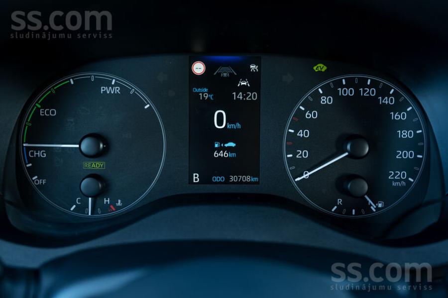 Zaļš Toyota Yaris 2024 Rīga, ar dzinēja tilpumu 1.50 L un nobraukumu 46 tūkst. km par 17350 €, foto 29 vietnē AUTOMOTO.COM.LV