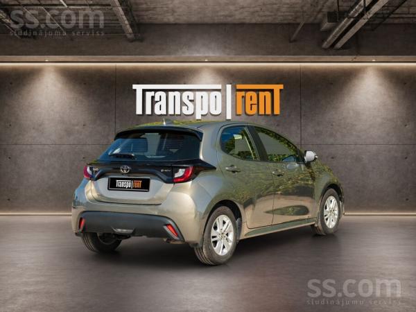 Zaļš Toyota Yaris 2024 Rīga, ar dzinēja tilpumu 1.50 L un nobraukumu 24 tūkst. km par 17350 €, foto 6 vietnē AUTOMOTO.COM.LV