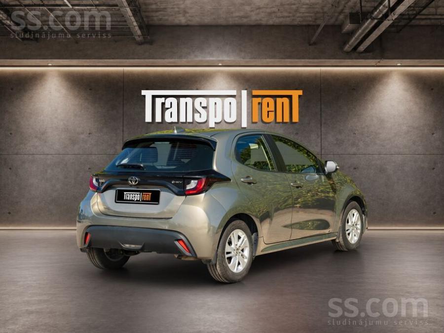 Zaļš Toyota Yaris 2024 Rīga, ar dzinēja tilpumu 1.50 L un nobraukumu 24 tūkst. km par 17350 €, foto 6 vietnē AUTOMOTO.COM.LV