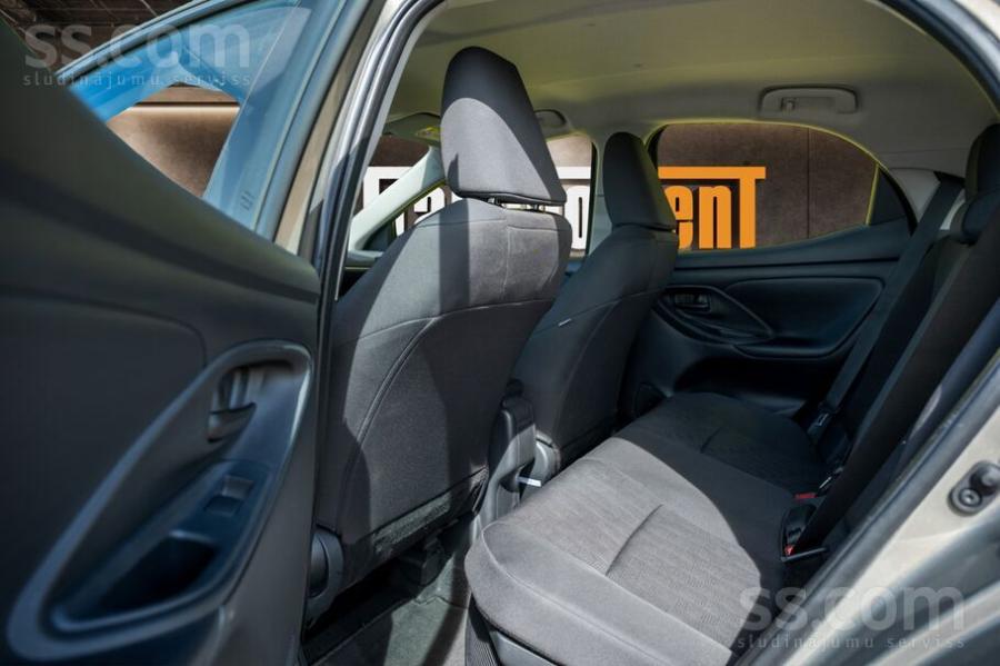 Zaļš Toyota Yaris 2024 Rīga, ar dzinēja tilpumu 1.50 L un nobraukumu 24 tūkst. km par 17350 €, foto 13 vietnē AUTOMOTO.COM.LV