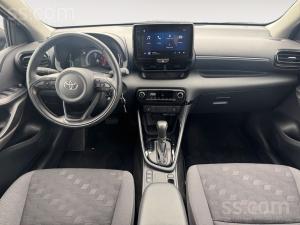 Zaļš Toyota Yaris 2025 Rīga, ar dzinēja tilpumu 1.50 L un nobraukumu 44 tūkst. km par 20700 €, foto 9 vietnē AUTOMOTO.COM.LV