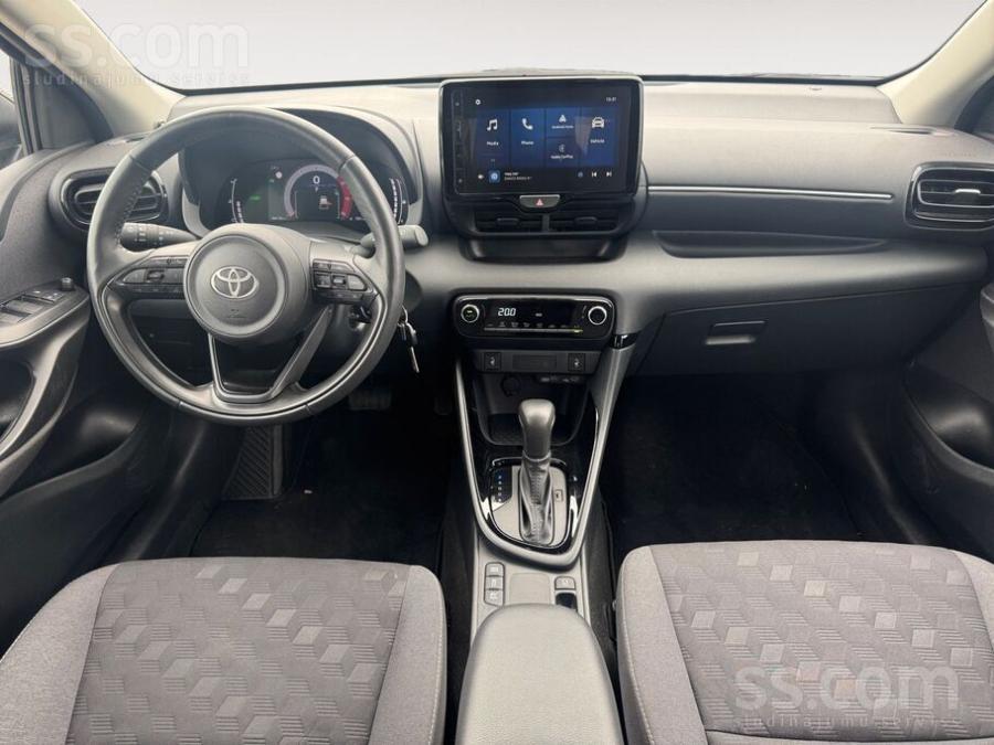 Zaļš Toyota Yaris 2025 Rīga, ar dzinēja tilpumu 1.50 L un nobraukumu 44 tūkst. km par 20700 €, foto 9 vietnē AUTOMOTO.COM.LV