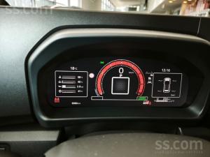 Pelēks Toyota Yaris 2025 Rīga, ar dzinēja tilpumu 1.60 L un nobraukumu 9 tūkst. km par 52900 €, foto 12 vietnē AUTOMOTO.COM.LV