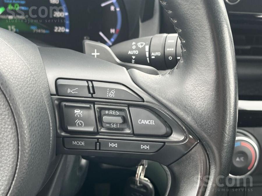 Pelēks Toyota Yaris 2021 Rīga, ar dzinēja tilpumu 1.50 L un nobraukumu 71 tūkst. km par 17990 €, foto 19 vietnē AUTOMOTO.COM.LV