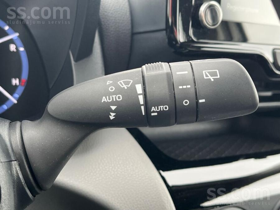 Pelēks Toyota Yaris 2021 Rīga, ar dzinēja tilpumu 1.50 L un nobraukumu 71 tūkst. km par 17990 €, foto 21 vietnē AUTOMOTO.COM.LV