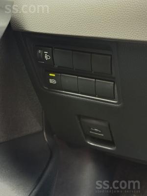Pelēks Toyota Yaris 2022 Rīga, ar dzinēja tilpumu 1.50 L un nobraukumu 194 tūkst. km par 16500 €, foto 21 vietnē AUTOMOTO.COM.LV