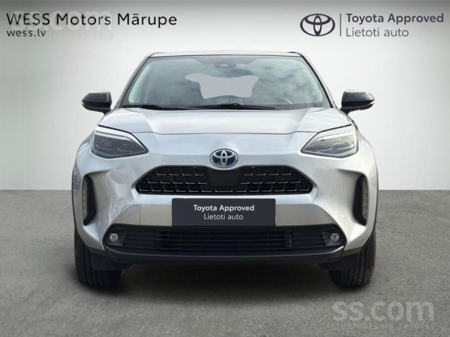 Pelēks Toyota Yaris 2022 Rīga, ar dzinēja tilpumu 1.50 L un nobraukumu 28 tūkst. km par 25990 €, foto 6 vietnē AUTOMOTO.COM.LV