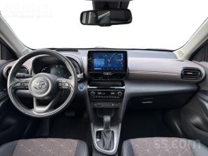 Pelēks Toyota Yaris 2022 Rīga, ar dzinēja tilpumu 1.50 L un nobraukumu 28 tūkst. km par 25990 €, foto 9 vietnē AUTOMOTO.COM.LV