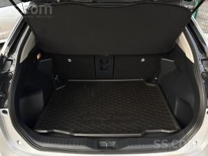 Pelēks Toyota Yaris 2022 Rīga, ar dzinēja tilpumu 1.50 L un nobraukumu 28 tūkst. km par 25990 €, foto 11 vietnē AUTOMOTO.COM.LV