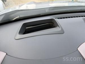 Pelēks Toyota Yaris 2022 Rīga, ar dzinēja tilpumu 1.50 L un nobraukumu 28 tūkst. km par 25990 €, foto 30 vietnē AUTOMOTO.COM.LV