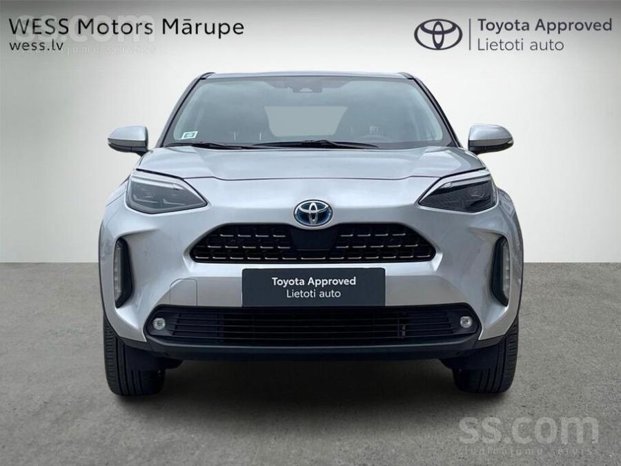 Pelēks Toyota Yaris 2023 Rīga, ar dzinēja tilpumu 1.50 L un nobraukumu 52 tūkst. km par 23590 €, foto 6 vietnē AUTOMOTO.COM.LV