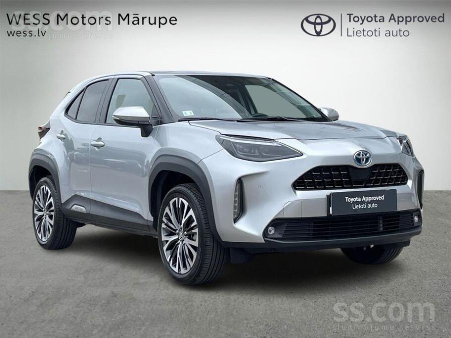 Pelēks Toyota Yaris 2023 Rīga, ar dzinēja tilpumu 1.50 L un nobraukumu 52 tūkst. km par 23590 €, foto 18 vietnē AUTOMOTO.COM.LV