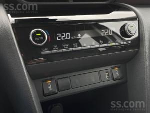 Pelēks Toyota Yaris 2023 Rīga, ar dzinēja tilpumu 1.50 L un nobraukumu 52 tūkst. km par 23590 €, foto 28 vietnē AUTOMOTO.COM.LV
