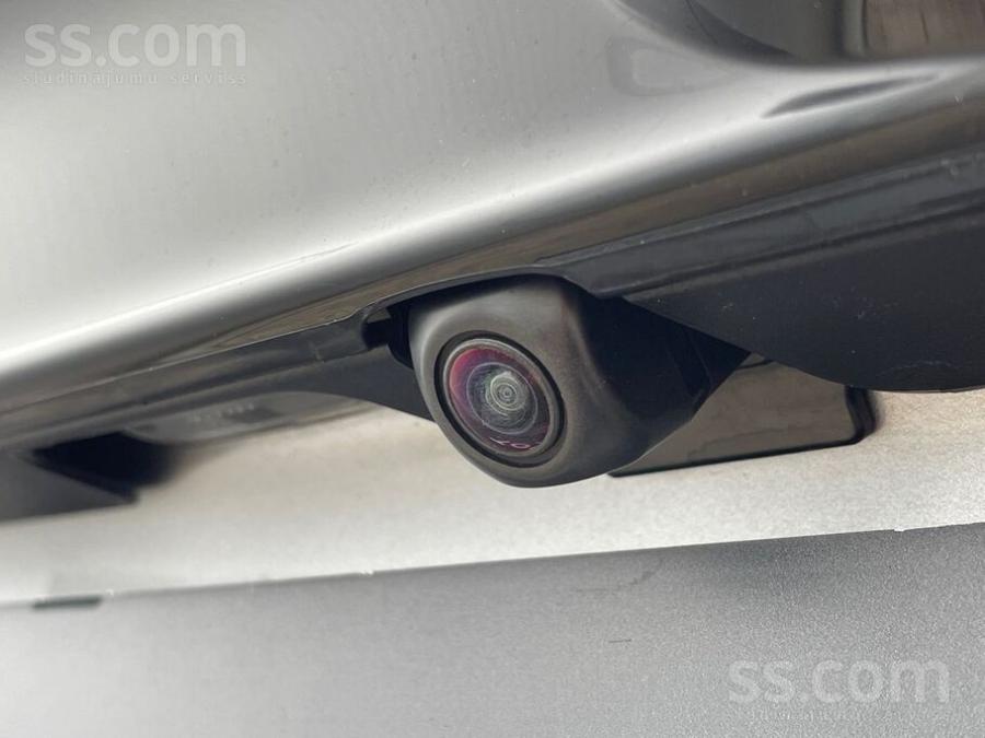 Pelēks Toyota Yaris 2023 Rīga, ar dzinēja tilpumu 1.50 L un nobraukumu 52 tūkst. km par 23590 €, foto 32 vietnē AUTOMOTO.COM.LV
