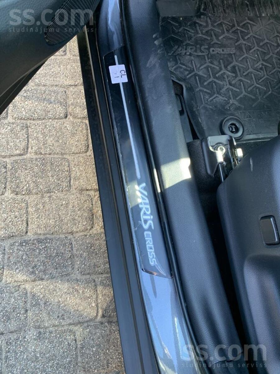 Pelēks Toyota Yaris 2024 Rīga, ar dzinēja tilpumu 1.50 L un nobraukumu 19 tūkst. km par 22950 €, foto 20 vietnē AUTOMOTO.COM.LV