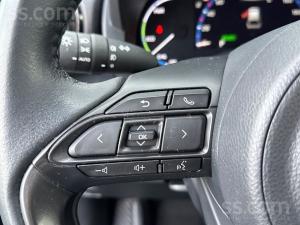 Pelēks Toyota Yaris 2024 Rīga, ar dzinēja tilpumu 1.50 L un nobraukumu 22 tūkst. km par 24490 €, foto 22 vietnē AUTOMOTO.COM.LV
