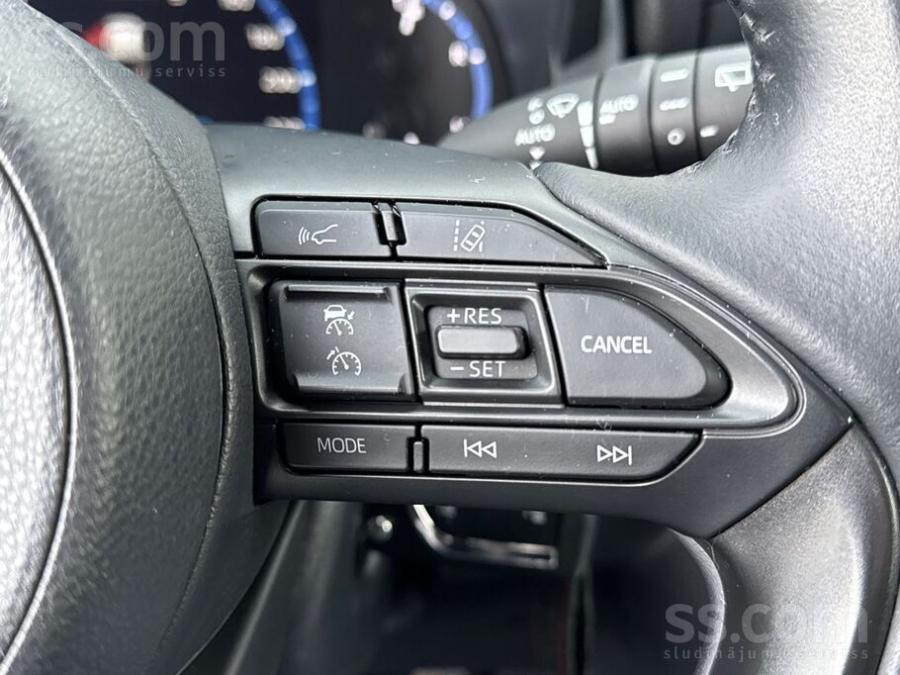 Pelēks Toyota Yaris 2024 Rīga, ar dzinēja tilpumu 1.50 L un nobraukumu 22 tūkst. km par 24490 €, foto 23 vietnē AUTOMOTO.COM.LV
