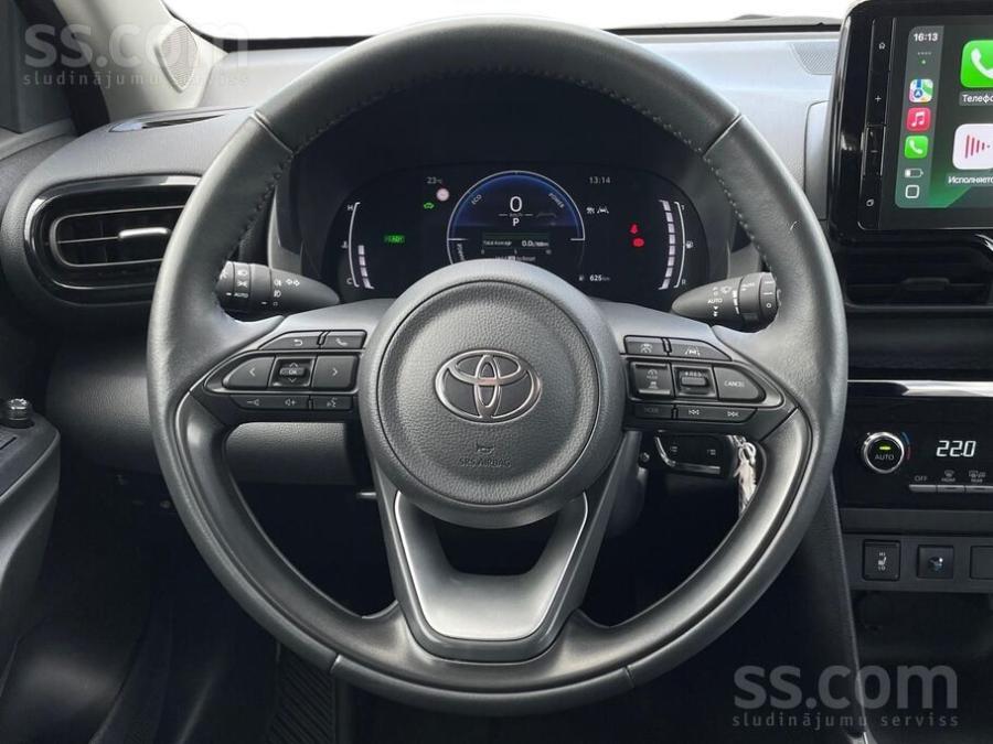 Pelēks Toyota Yaris 2025 Rīga, ar dzinēja tilpumu 1.50 L un nobraukumu 33 tūkst. km par 24590 €, foto 13 vietnē AUTOMOTO.COM.LV