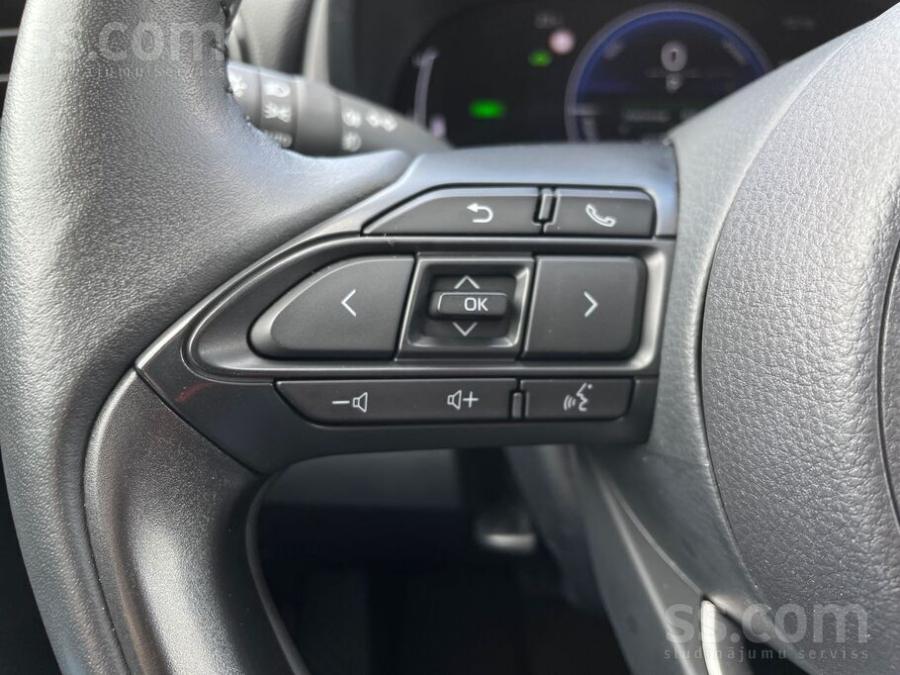 Pelēks Toyota Yaris 2025 Rīga, ar dzinēja tilpumu 1.50 L un nobraukumu 33 tūkst. km par 24590 €, foto 21 vietnē AUTOMOTO.COM.LV