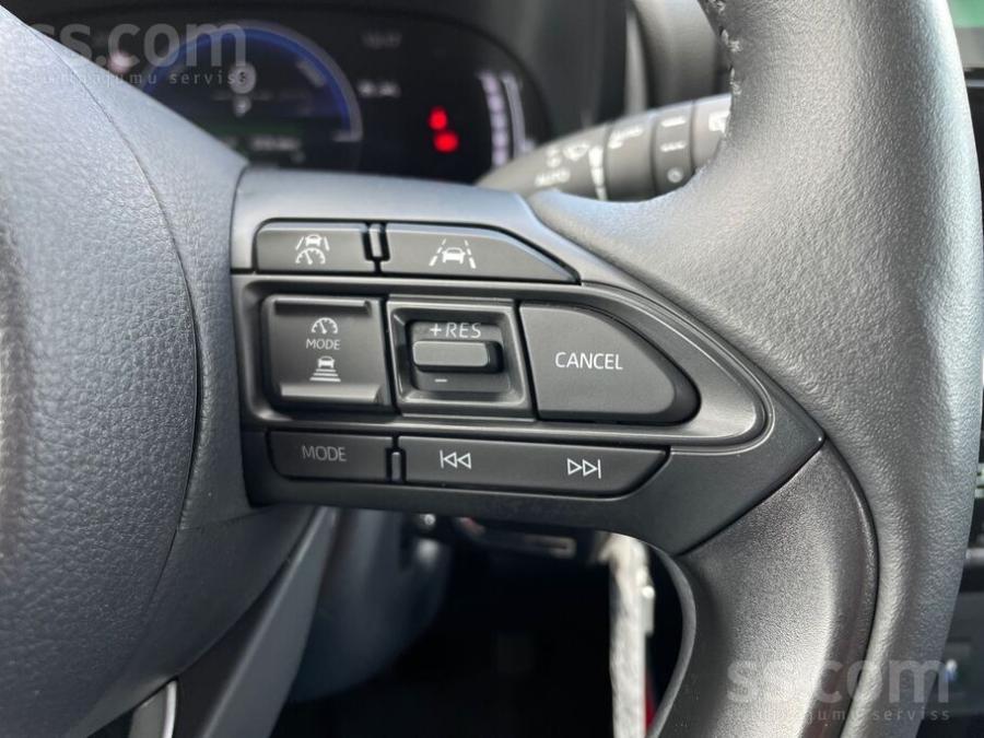 Pelēks Toyota Yaris 2025 Rīga, ar dzinēja tilpumu 1.50 L un nobraukumu 33 tūkst. km par 24590 €, foto 22 vietnē AUTOMOTO.COM.LV