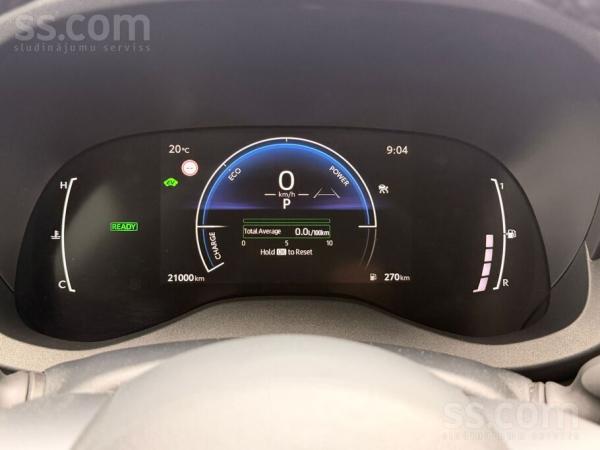 Pelēks Toyota Yaris 2025 Rīga, ar dzinēja tilpumu 1.50 L un nobraukumu 21 tūkst. km par 25990 €, foto 2 vietnē AUTOMOTO.COM.LV