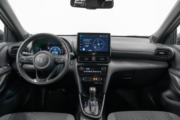Toyota Yaris 2025 Viļņa vietnē Pelēks Toyota Yaris 2025 Viļņa, ar dzinēja tilpumu 1.50 L un nobraukumu 38 tūkst. km par 24900 €, foto 9 vietnē AUTOMOTO.COM.LV