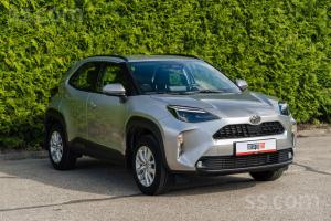 Pelēks Toyota Yaris 2025 Rīga, ar dzinēja tilpumu 1.50 L un nobraukumu 40 tūkst. km par 22900 €, foto 4 vietnē AUTOMOTO.COM.LV