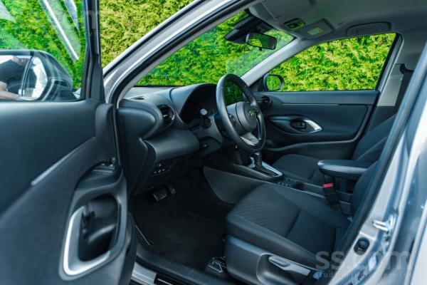 Тойота Ярис 2025 в Рига на AUTOMOTO.COM.LV Серый Тойота Ярис 2025 в Рига, объемом двигателя 1.50 л и пробегом 40 тыс. км за 22900 €, фото 11 на AUTOMOTO.COM.LV