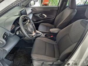 Pelēks Toyota Yaris 2025 Rīga, ar dzinēja tilpumu 1.50 L un nobraukumu 42 tūkst. km par 22500 €, foto 9 vietnē AUTOMOTO.COM.LV