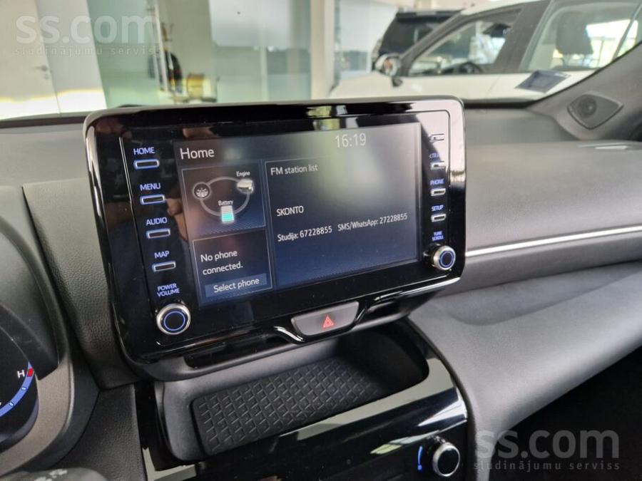 Pelēks Toyota Yaris 2025 Rīga, ar dzinēja tilpumu 1.50 L un nobraukumu 42 tūkst. km par 22500 €, foto 13 vietnē AUTOMOTO.COM.LV