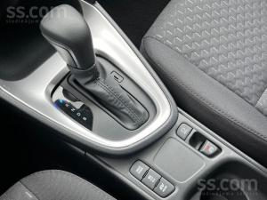 Pelēks Toyota Yaris 2025 Rīga, ar dzinēja tilpumu 1.50 L un nobraukumu 29 tūkst. km par 23490 €, foto 16 vietnē AUTOMOTO.COM.LV