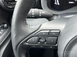 Pelēks Toyota Yaris 2025 Rīga, ar dzinēja tilpumu 1.50 L un nobraukumu 29 tūkst. km par 23490 €, foto 18 vietnē AUTOMOTO.COM.LV