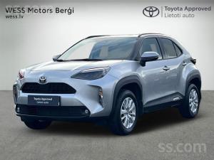Pelēks Toyota Yaris 2025 Rīga, ar dzinēja tilpumu 1.50 L un nobraukumu 24 tūkst. km par 23490 €, foto  vietnē AUTOMOTO.COM.LV