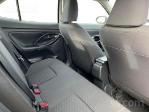 Pelēks Toyota Yaris 2025 Rīga, ar dzinēja tilpumu 1.50 L un nobraukumu 24 tūkst. km par 23490 €, foto 8 vietnē AUTOMOTO.COM.LV