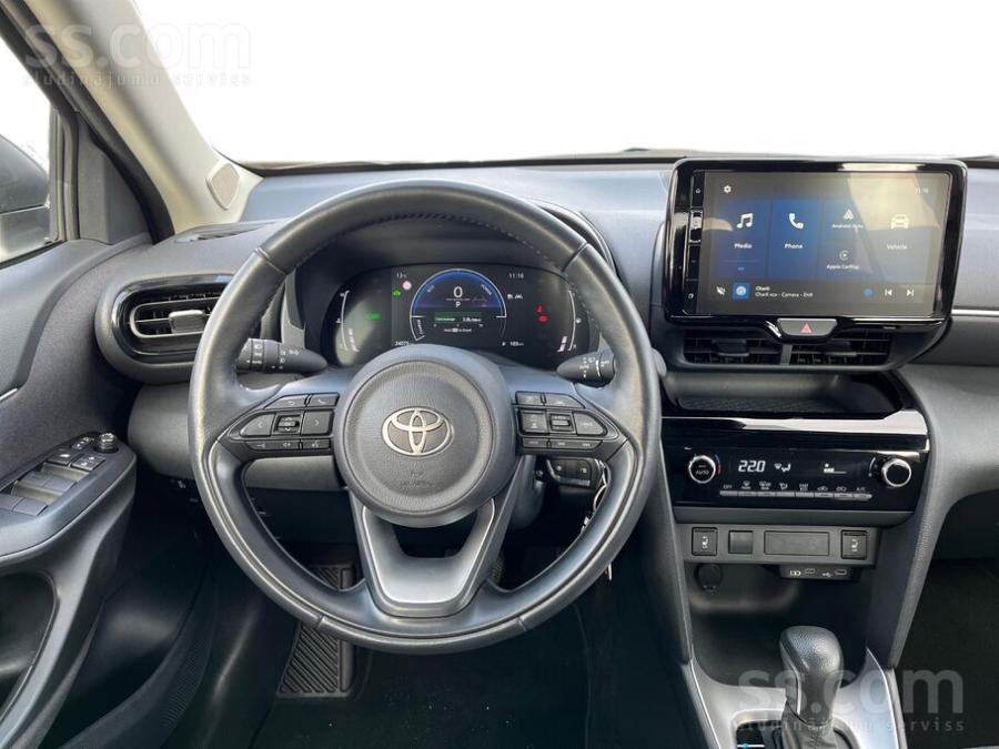Pelēks Toyota Yaris 2025 Rīga, ar dzinēja tilpumu 1.50 L un nobraukumu 24 tūkst. km par 23490 €, foto 10 vietnē AUTOMOTO.COM.LV