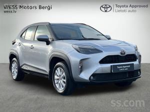 Pelēks Toyota Yaris 2025 Rīga, ar dzinēja tilpumu 1.50 L un nobraukumu 24 tūkst. km par 23490 €, foto 26 vietnē AUTOMOTO.COM.LV