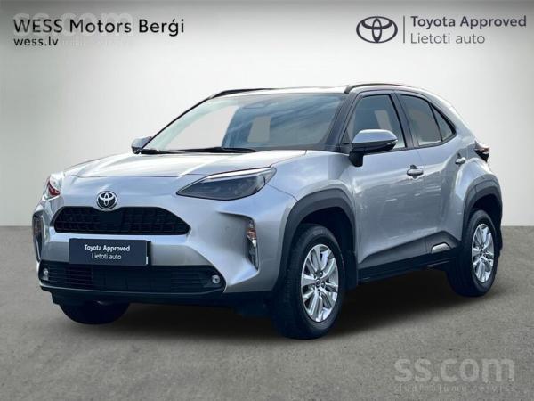 Pelēks Toyota Yaris 2025 Rīga, ar dzinēja tilpumu 1.50 L un nobraukumu 24 tūkst. km par 23490 €, foto 1 vietnē AUTOMOTO.COM.LV